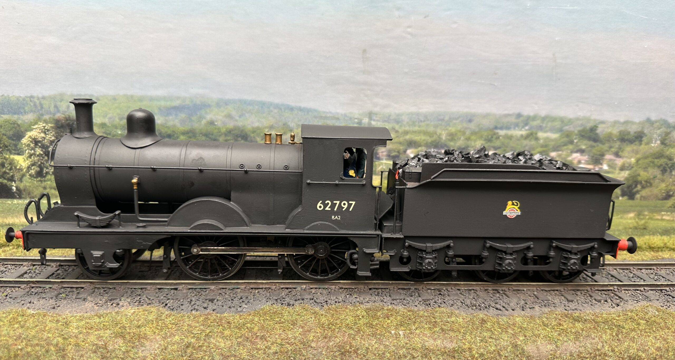 E4 Repainted and Detailed. | Kelvins Railway Models
